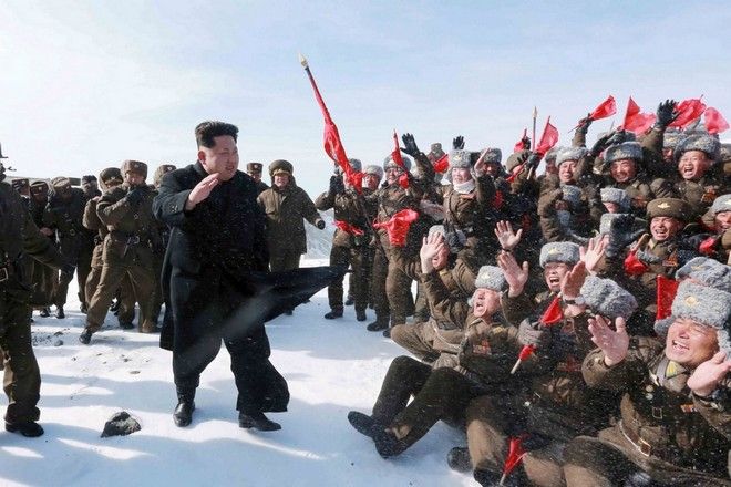 Ο Κιμ Γιόνγκ Ουν στην υψηλότερη κορυφή της Β.Κορέας – Pronews.gr