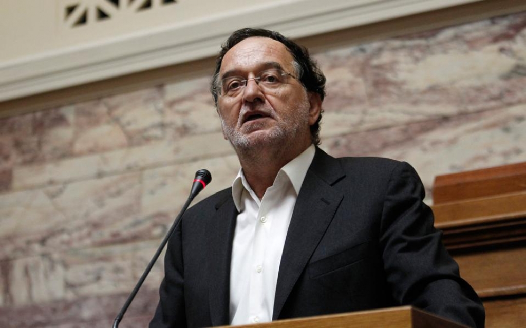 Π.Λαφαζάνης: “Ανάποδα να με κρεμούσαν, μνημόνιο δεν ψήφιζα – Οι Έλληνες ...