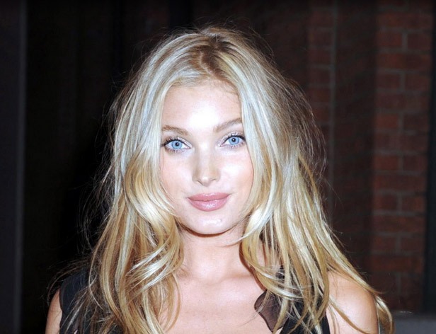 Elsa Hosk: Το πανέμορφο μοντέλο είχε ένα «καυτό» ατύχημα (φωτό, βίντεο ...