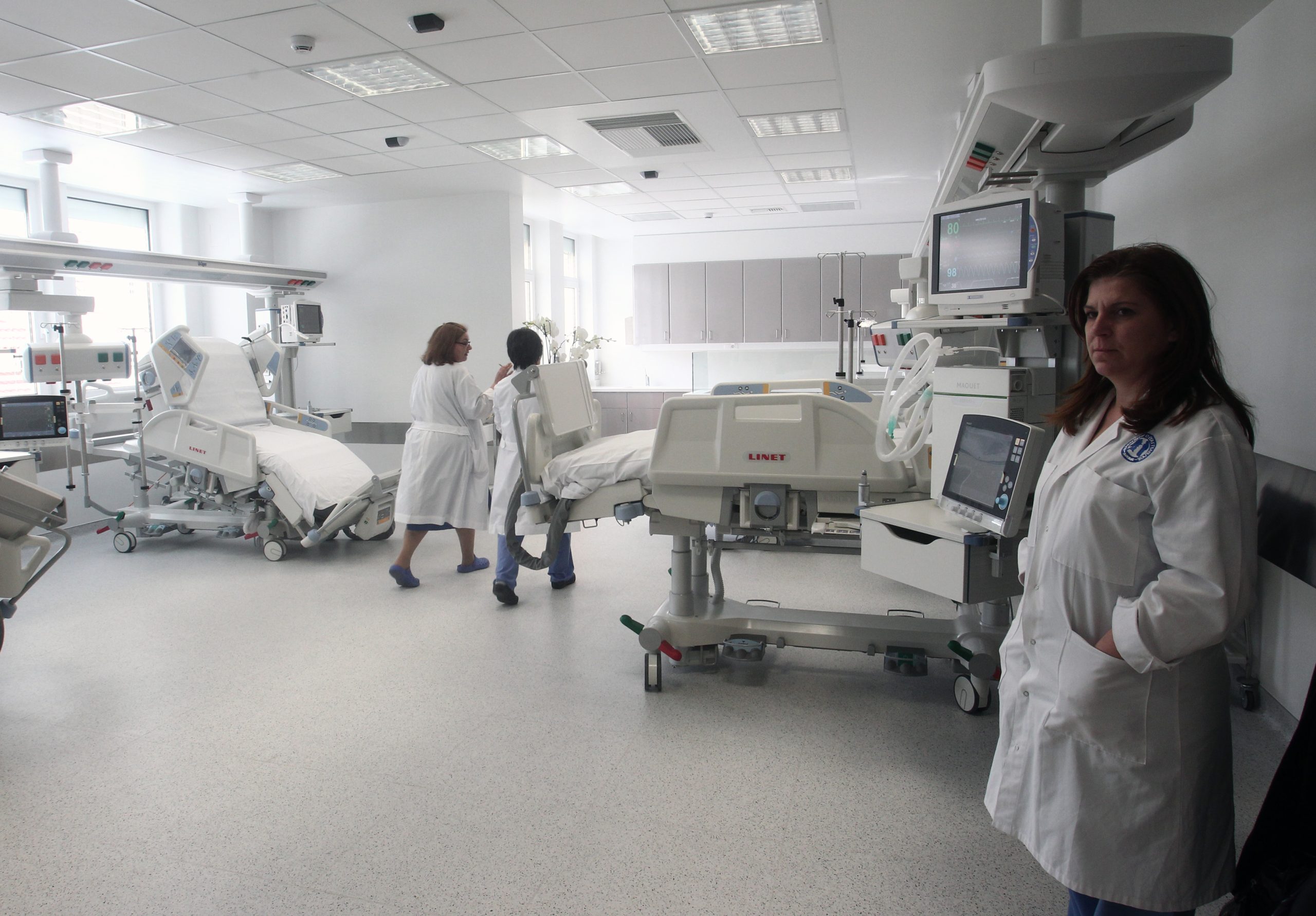 Αναστολή σοβαρών ορθοπεδικών επεμβάσεων λόγω προϋπολογισμού στα Παίδων ...