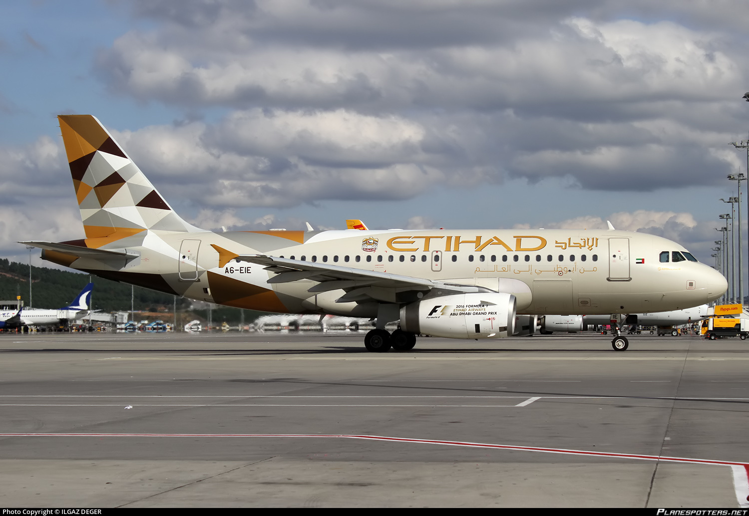 Αναγκαστική προσγείωση αεροσκάφους της Etihad – Πέθανε ο κυβερνήτης εν ...