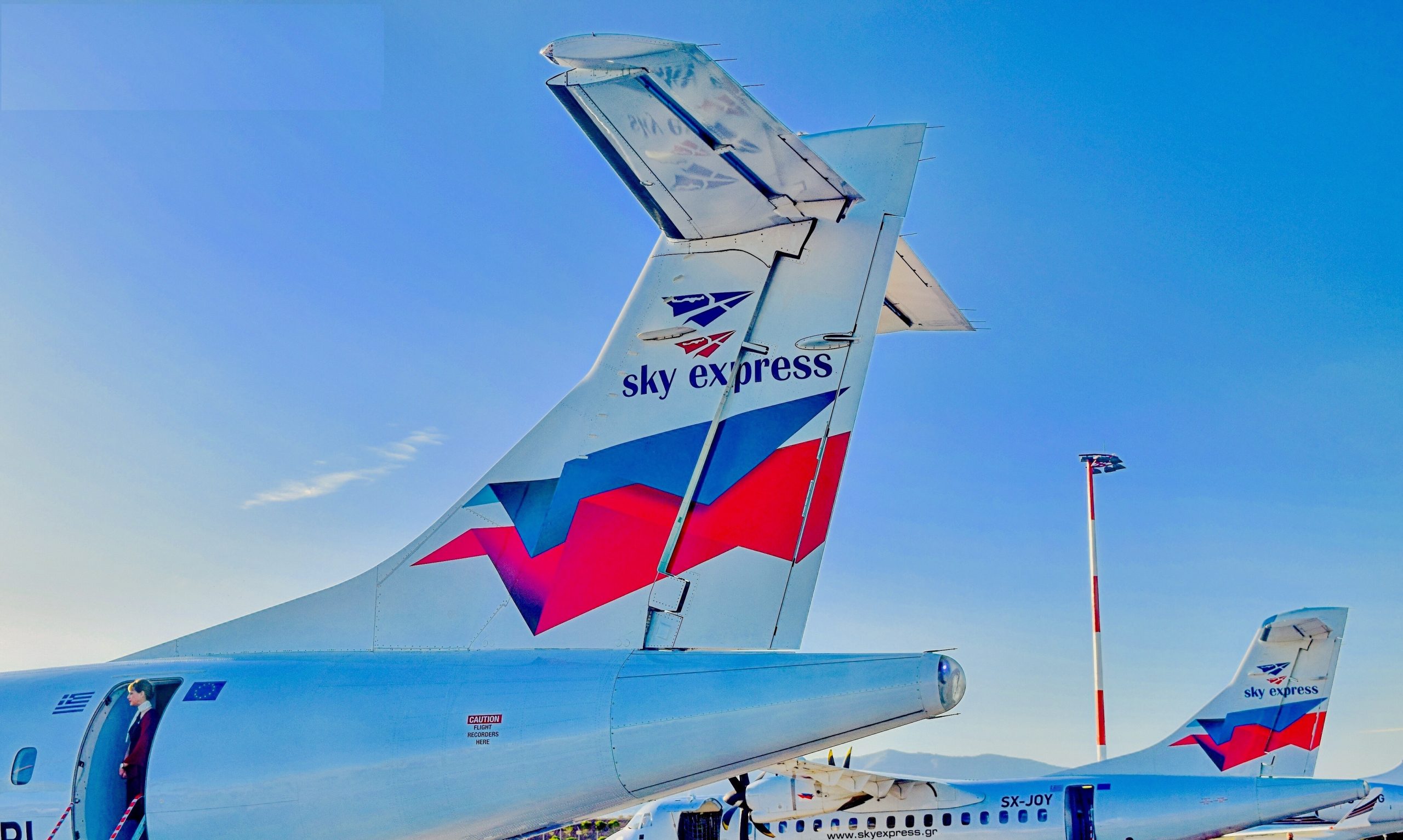 Τέσσερα νέα δρομολόγια από τη Sky Express σε Κεφαλονιά, Αλεξανδρούπολη ...