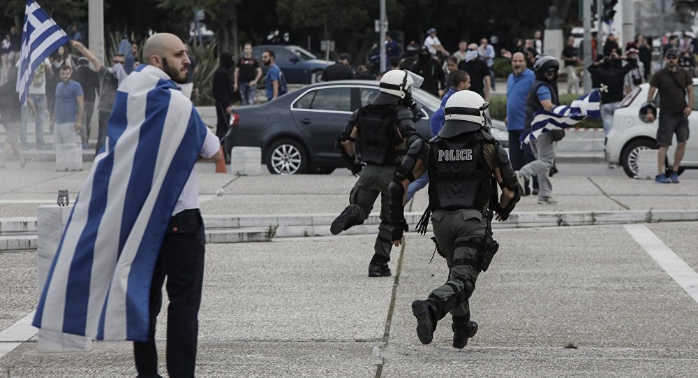 «Με έπιασε από τον λαιμό» – Η μαρτυρία του Τάσου Ασλανίδη για την ...