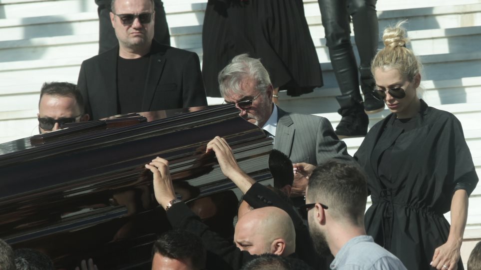 «Σπάει τη σιωπή» του ο πατέρας του Γ.Μακρή: «Είδα το γιο μου να ...