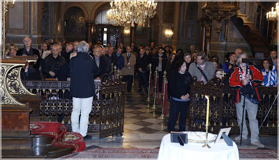Εκατοντάδες Έλληνες τίμησαν τον Κωνσταντίνο Κατσίφα στο μνημόσυνό του ...