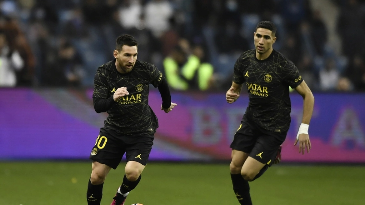 Λιονέλ Μέσι: Σε δημοπρασία η φανέλα του από τη μάχη με τον Ρονάλντο – Θα ξεπεράσει τα 40.000 ...