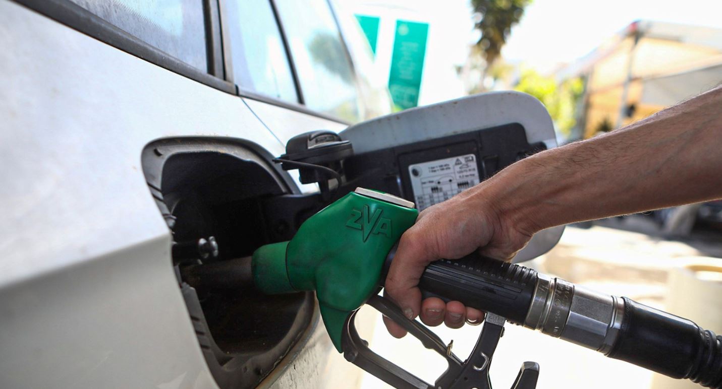 Μεταλλικό κάλυμμα στο ρεζερβουάρ των diesel αυτοκινήτων: Γιατί υπάρχει ...