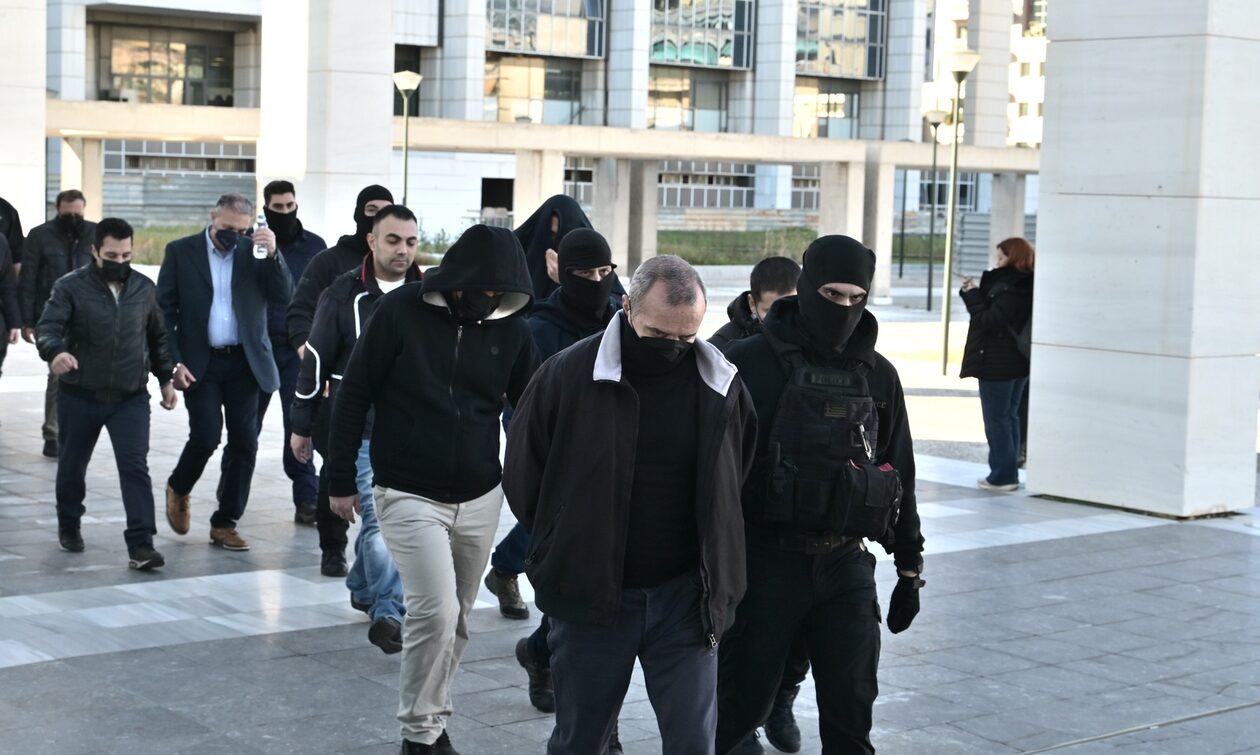 Οργή στο Twitter μετά την πρόταση της Εισαγγελέως για απαλλαγή του Η ...