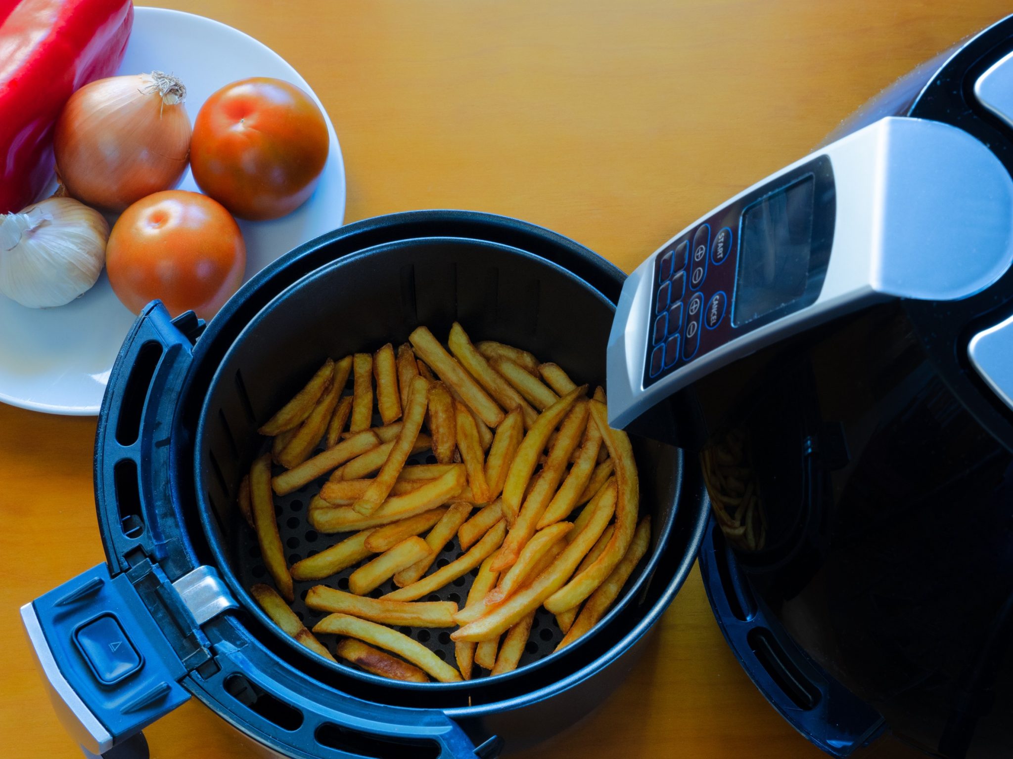 Super Deals: Διπλάσια γεύση, μισός χρόνος – Το νέο Air Fryer με διπλό ...