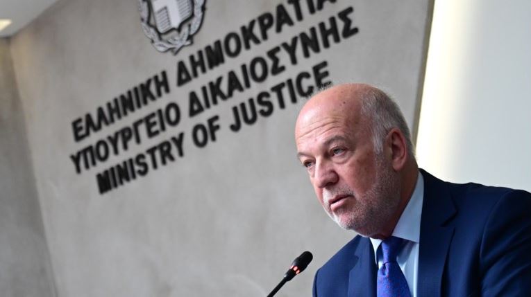 Εκθέτει τον Φλωρίδη η Ένωση Δικαστών και Εισαγγελέων : Αναποτελεσματική ...