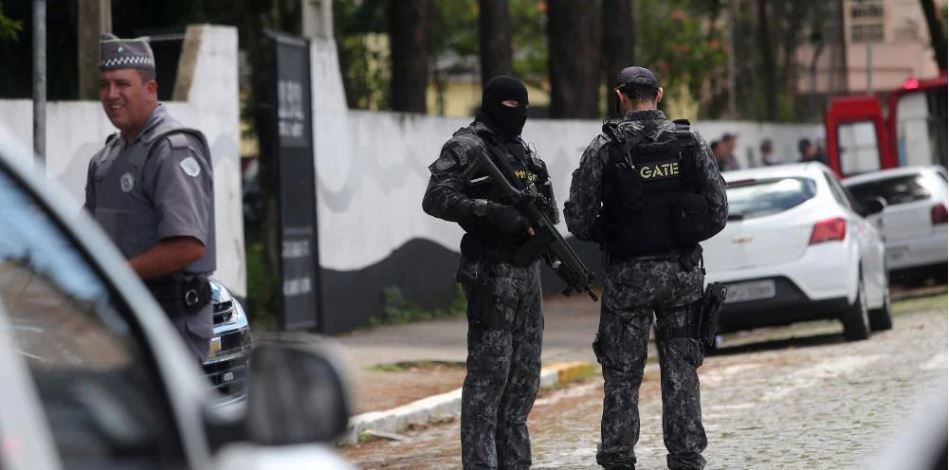 Βραζιλία: Αστυνομικοί σκότωσαν έναν άνδρα – Είχε δολοφονήσει τον πατέρα ...