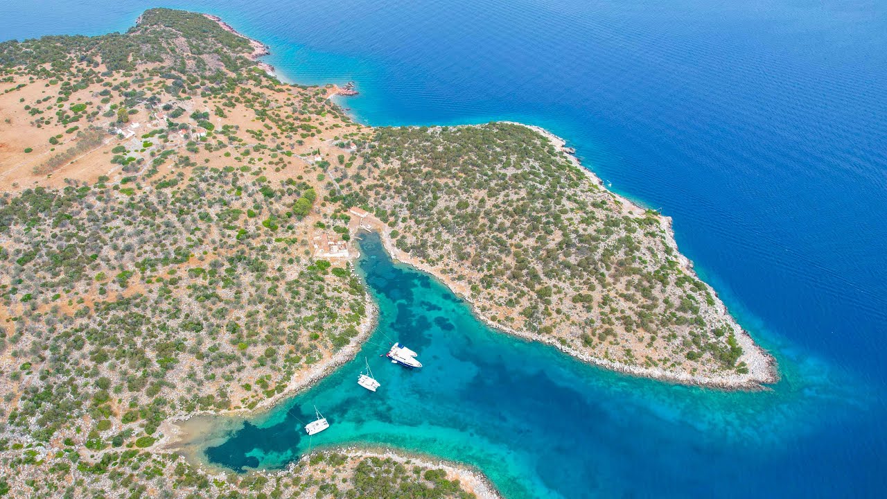 Ποιο είναι το ελληνικό νησί στο οποίο θεωρείται ότι βρίσκεται το ...