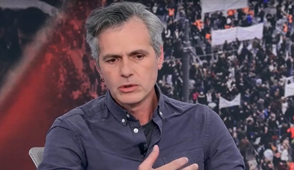 Ο Μάριος Αθανασίου εξήγησε γιατί ανάρτησε το βίντεο από την εργασία του ...