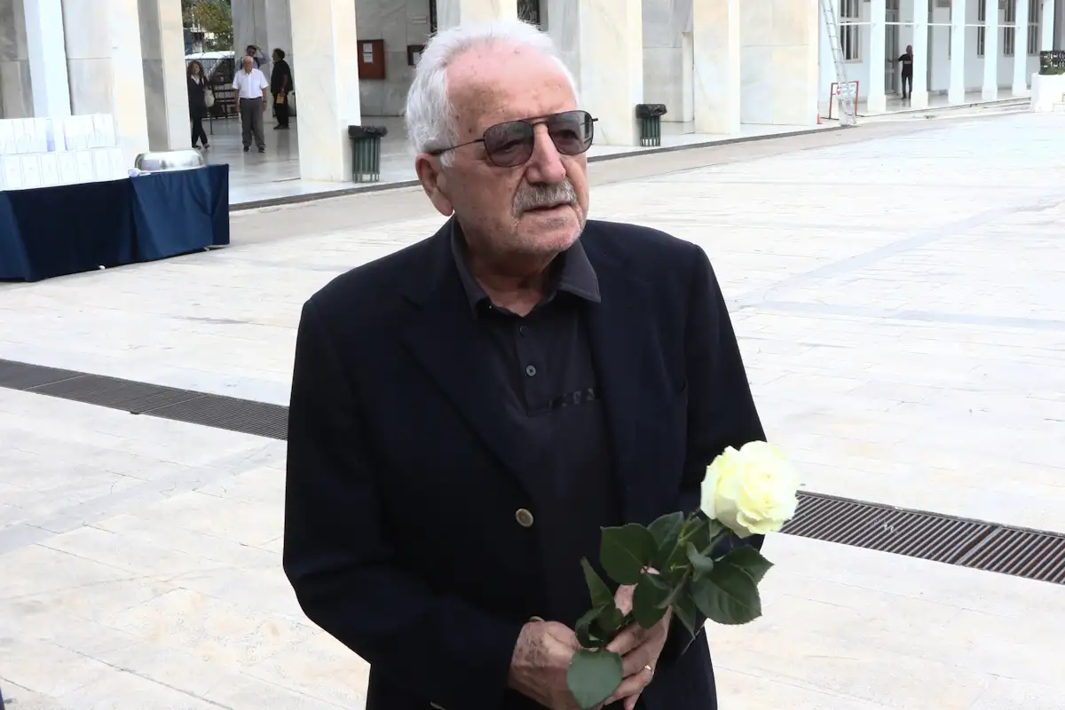 «Βαρύ» το κλίμα για τον Κώστα Γείτονα: Πέθανε η σύζυγος του πρώην ...