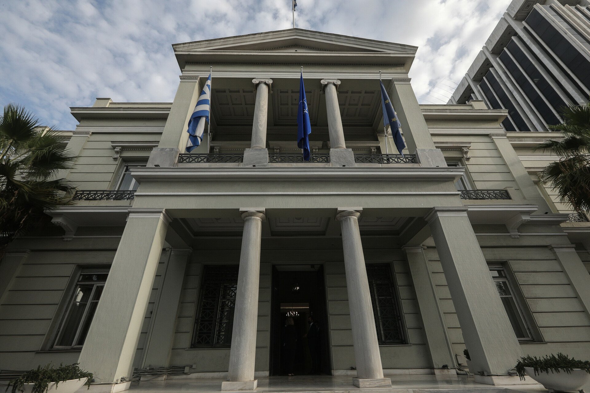 Νεπάλ: Αυτά είναι τα τηλέφωνα έκτακτης ανάγκης της ελληνικής πρεσβείας ...