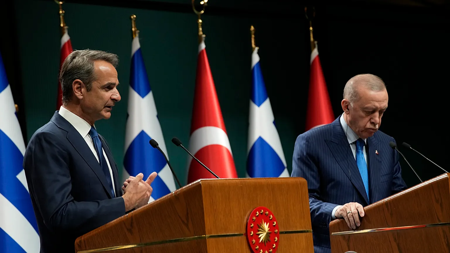 Αυτός είναι ο λόγος που αναβλήθηκε η συνάντηση του Κ.Μητσοτάκη με τον Τ ...