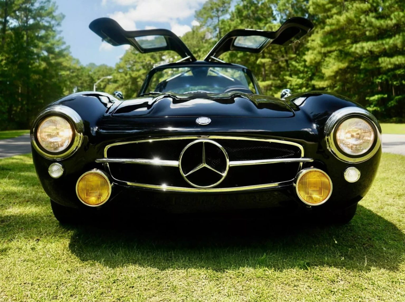 Mercedes-Benz SLK 55 AMG του 2014 μεταμφιέστηκε σε 300 SL – Pronews.gr