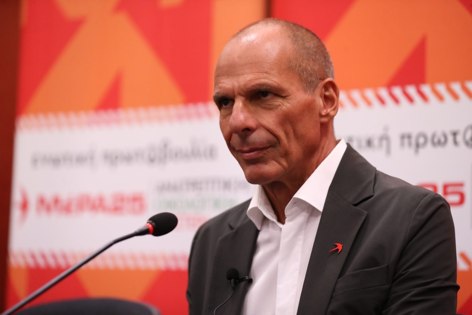 Γ.Βαρουφάκης: «Λέει ψέματα ο Α.Τσίπρας για τα κουπόνια – Το γνώριζε από ...