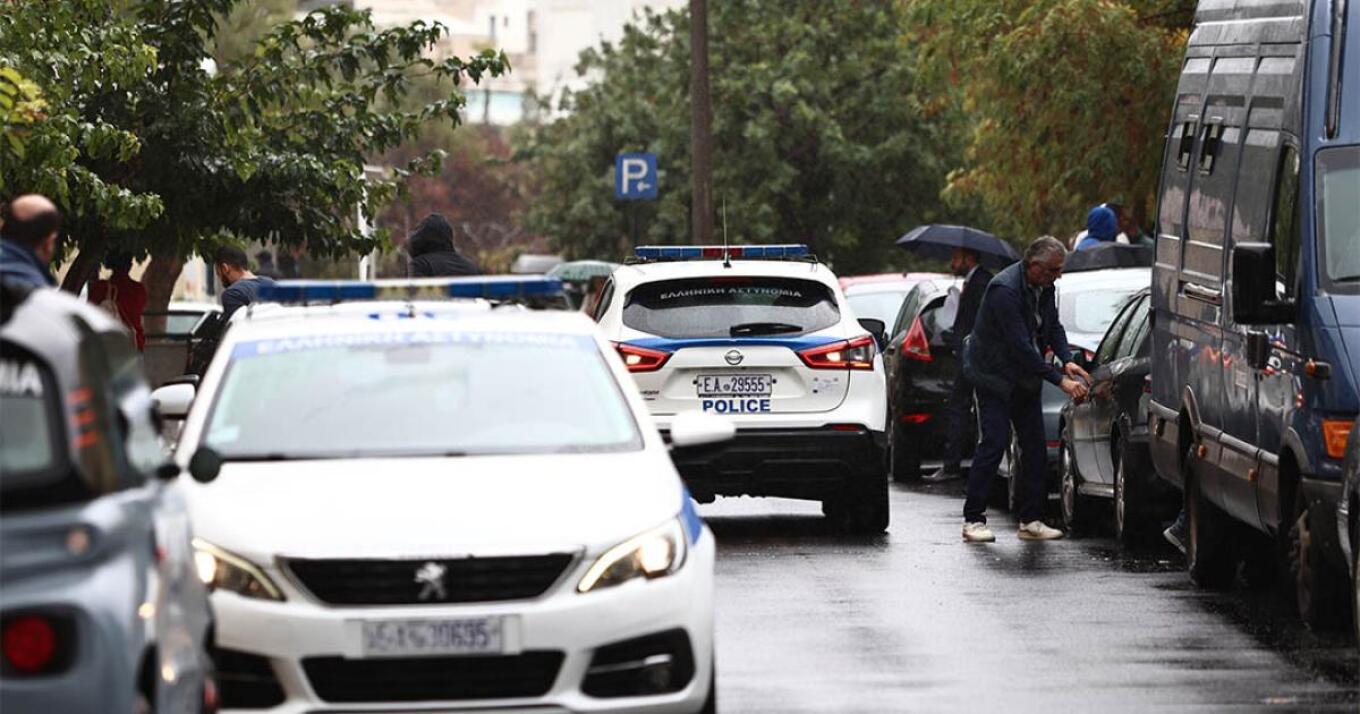 Τραγωδία στο Μενίδι: 60χρονος κάλεσε την αστυνομία και μετά αυτοκτόνησε ...